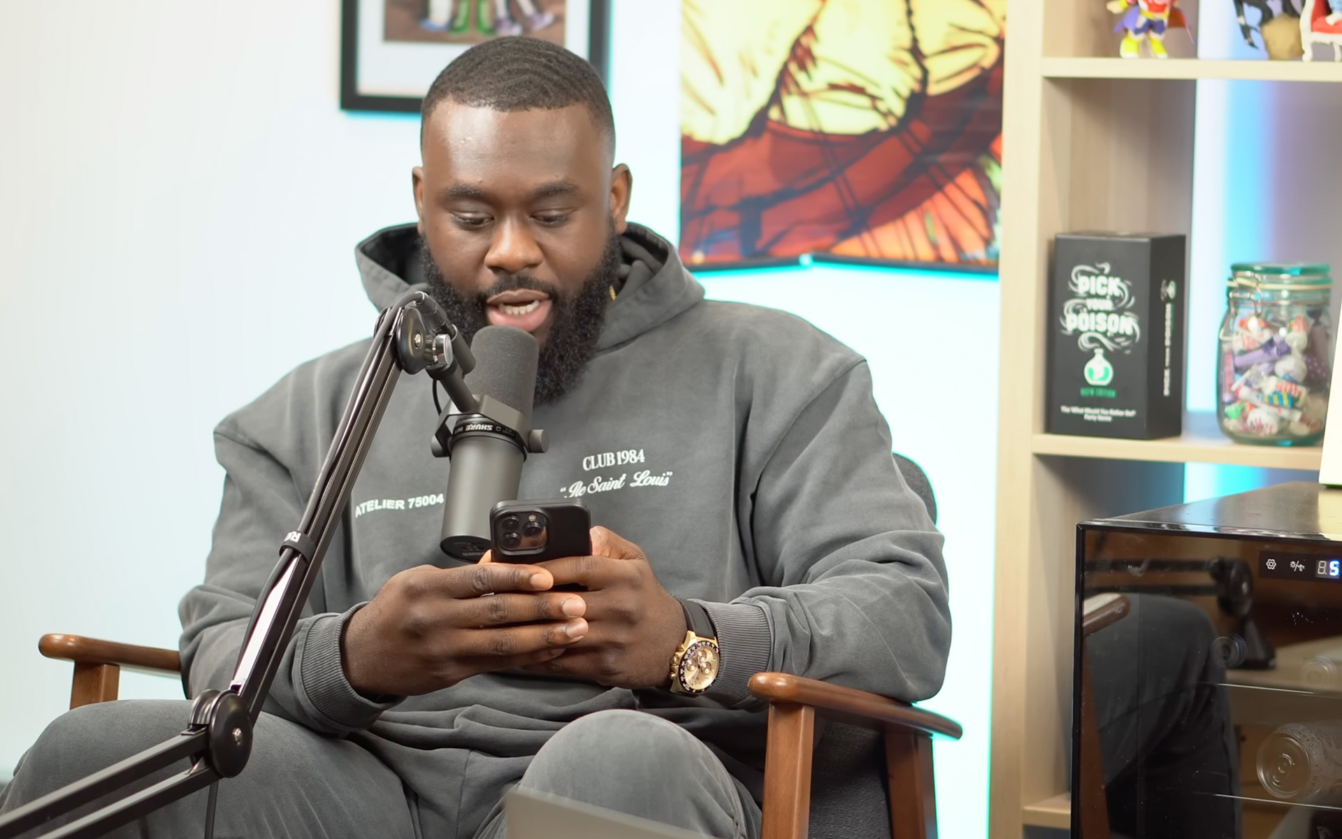 AITA for Airing My Boyfriend's Wife? - Video - Podcast Rex